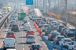 Tráfico vehicular en autopistas crece 8,3%, su mayor alza en dos años y ...